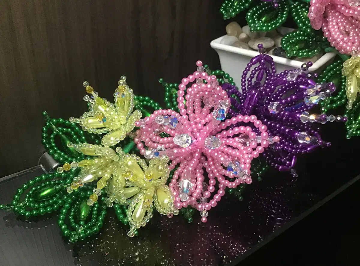 ¿Qué significan los tembleques panameños? - Colibrí Tembleques